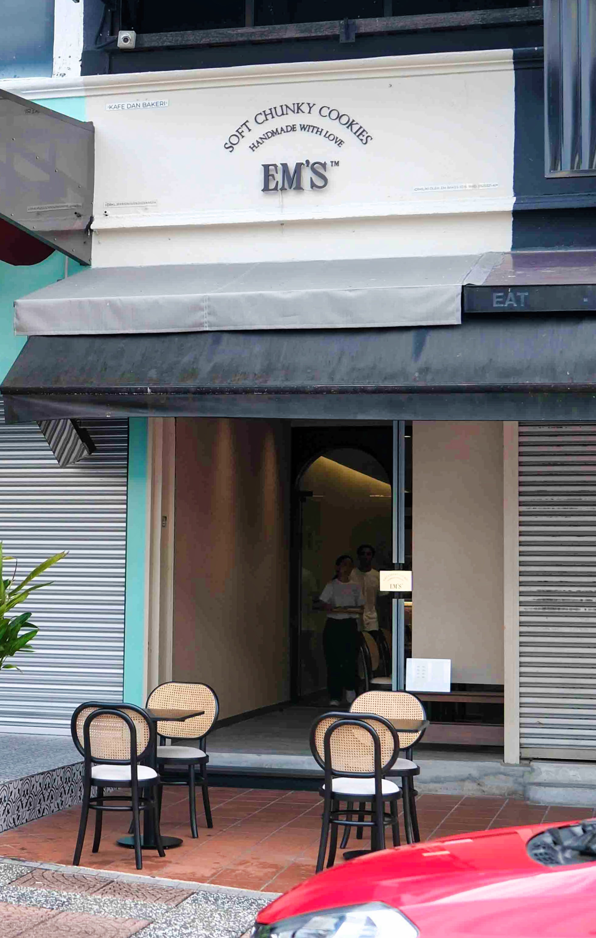 Eat Drink KL | EM's Soft Chunky Cookies, Bangsar